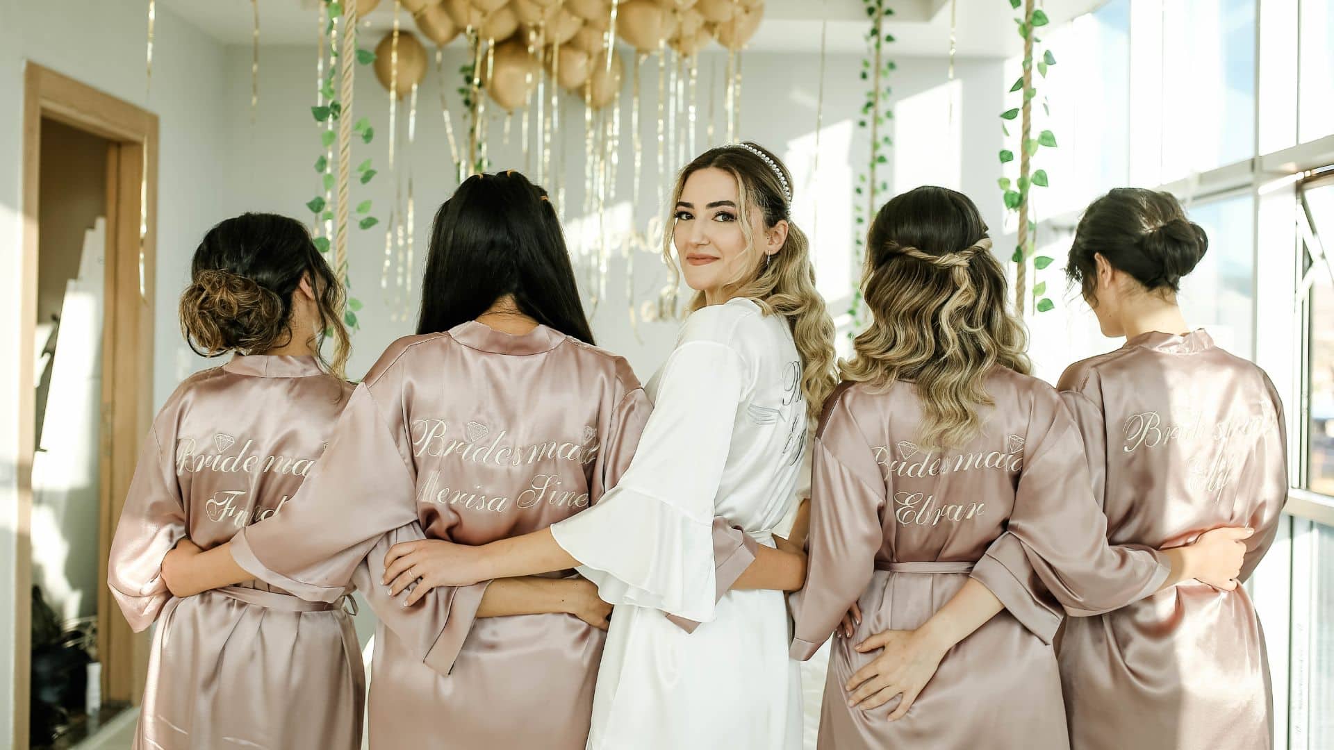 10 Tips for Planning a Hen Party She’ll Never Forget - Marian Spa